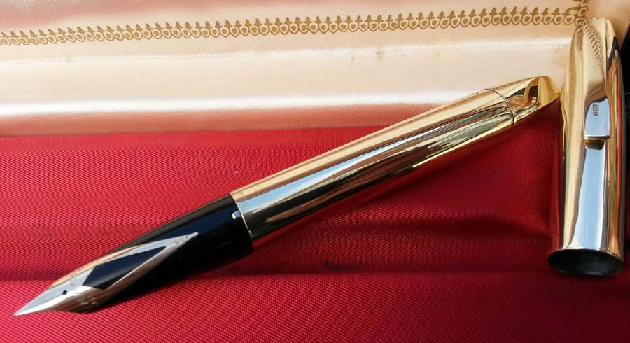Sheaffer PFM 9ct Masterpiece